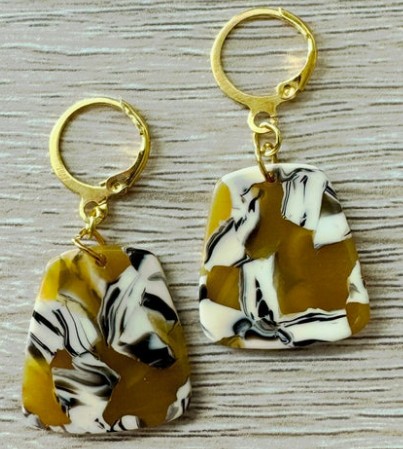 EarBobs - Uluru EarBobs Earrings - Slim Gold Prisms - Cosmo's Dog ...